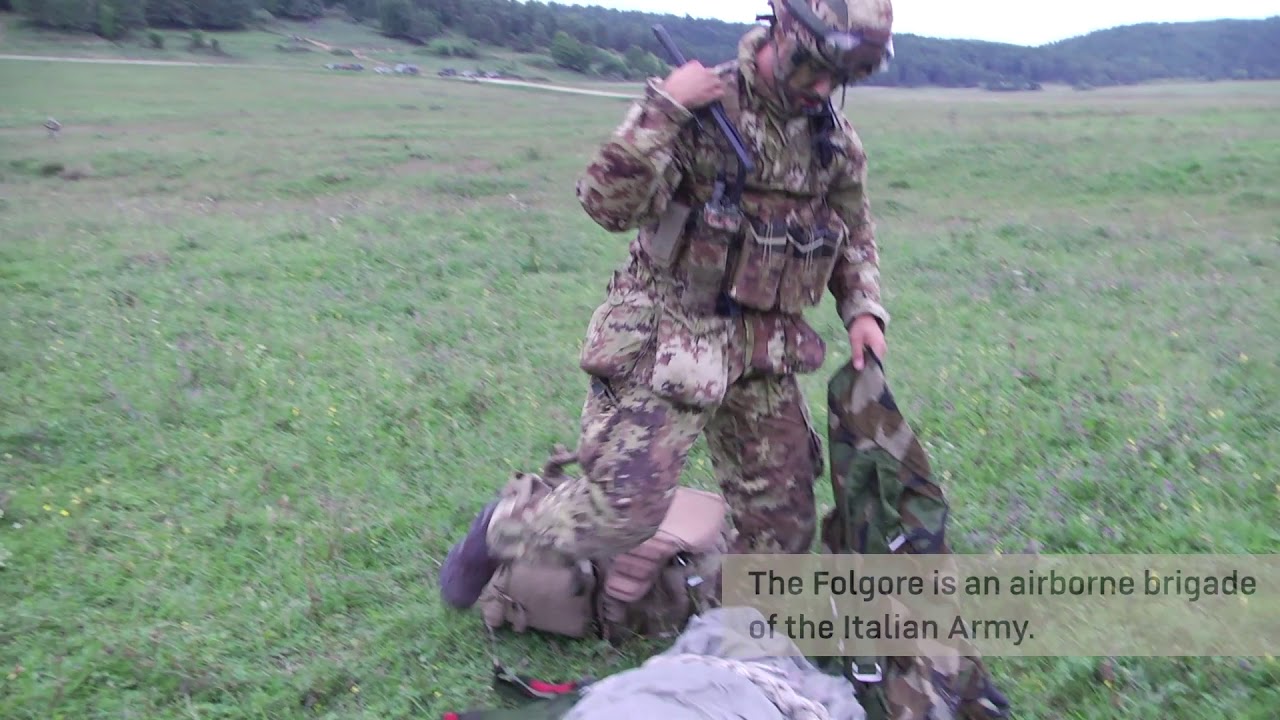 Saber Junction 2019 Italian Army Paratroopers, Folgore Brigade - YouTube