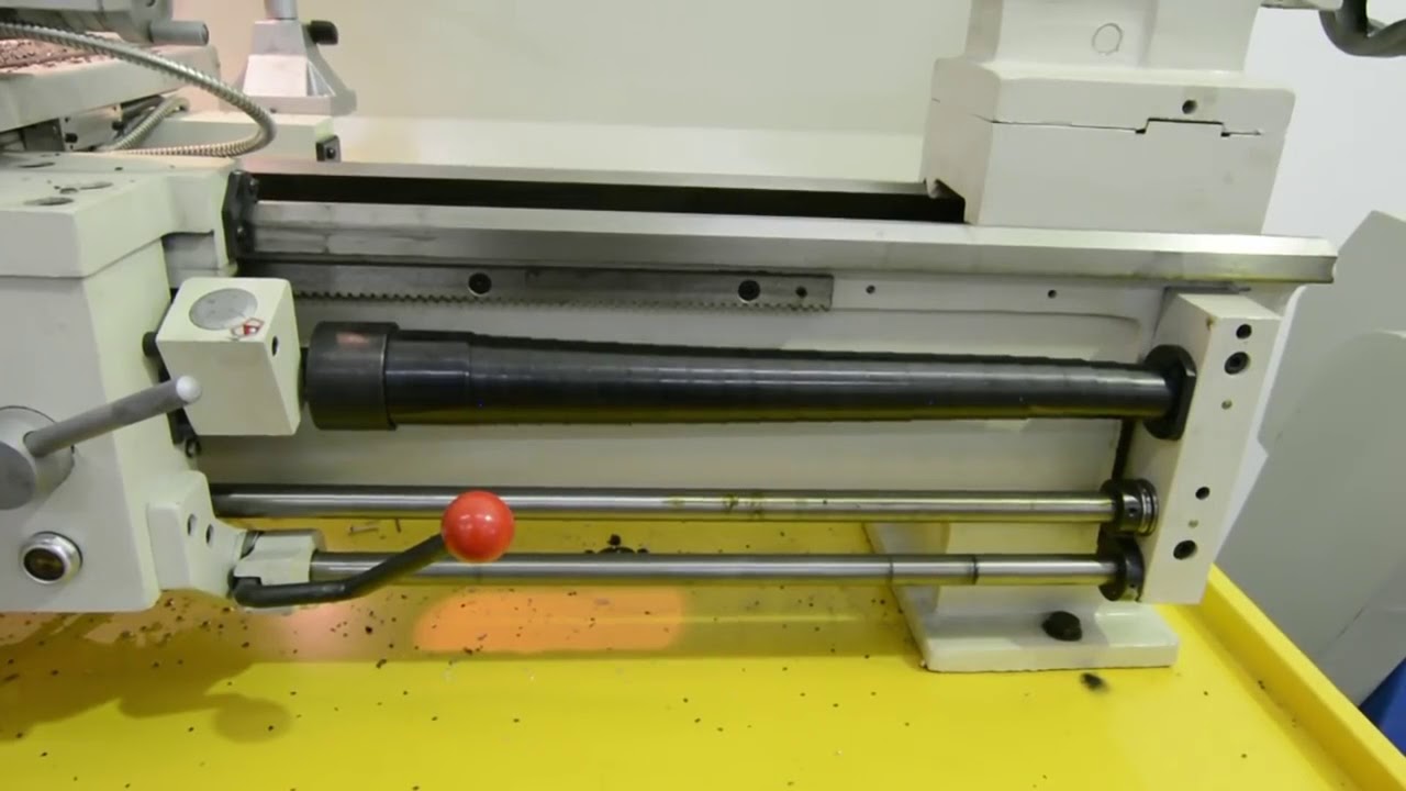 MetalMaster X32100 X40100 Токарно-винторезный станок - YouTube