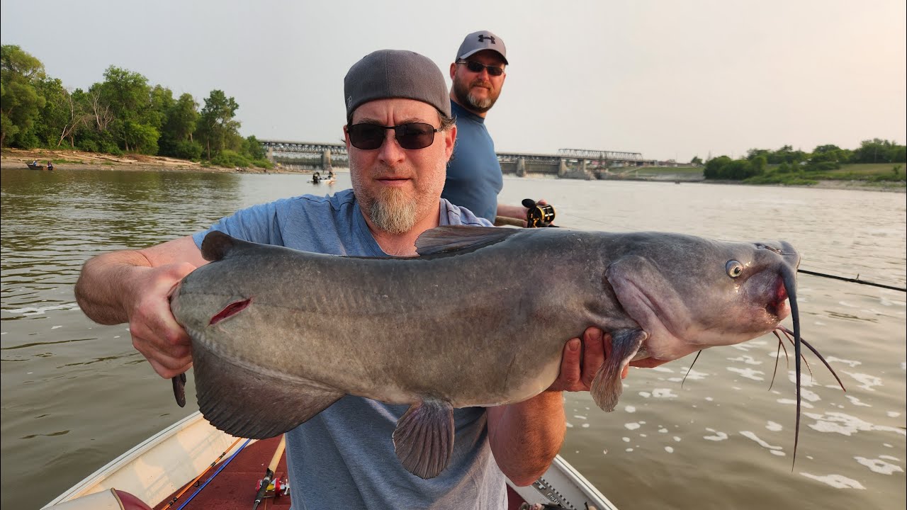Lockport Manitoba Catfishing - June 15, 2023 - YouTube