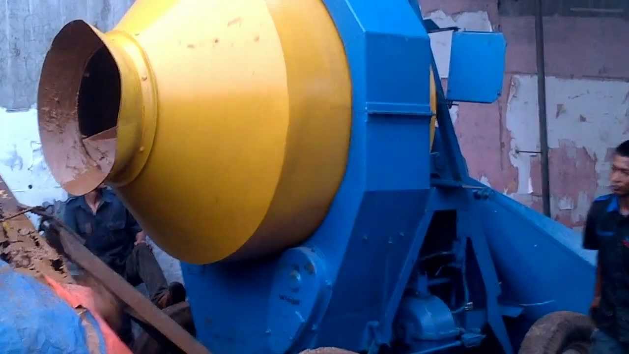 WINGET 500R DIESEL - YouTube