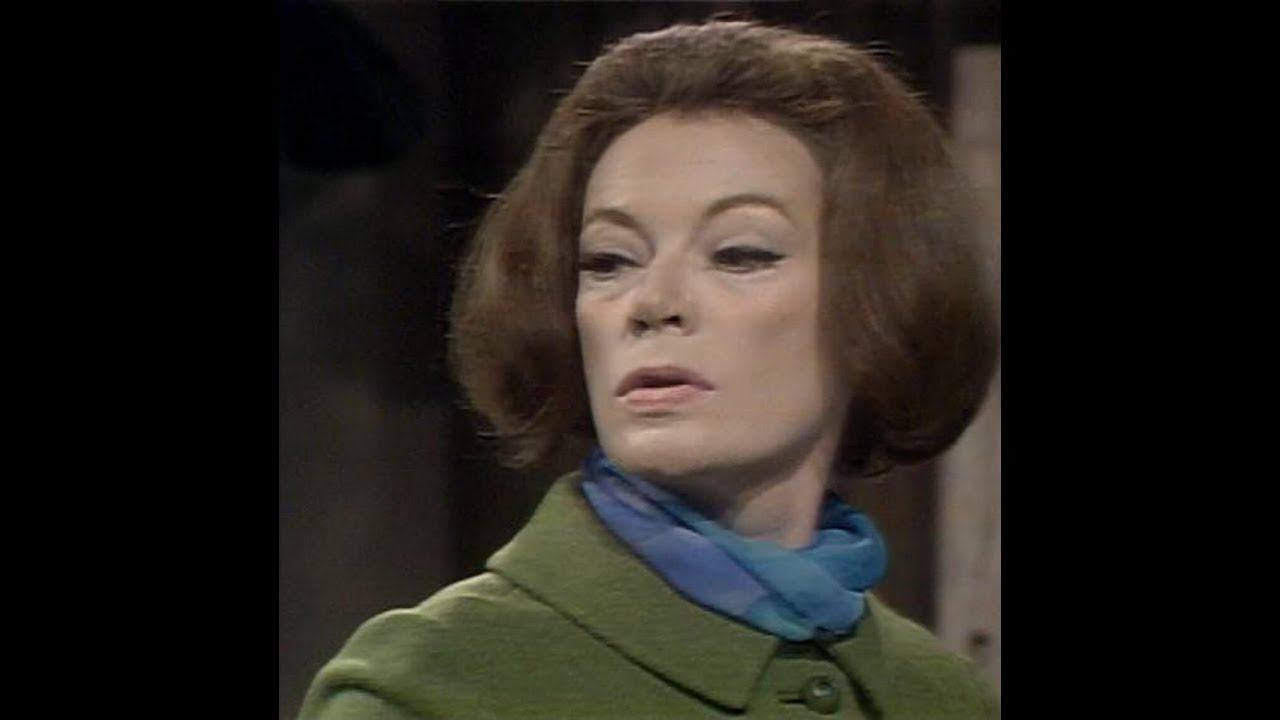 Dr.Julia Hoffman vs Dr.Julia Hoffman - YouTube