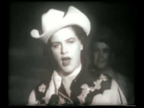 Patsy Cline - Walkin' After Midnight (Town Hall Party) - YouTube