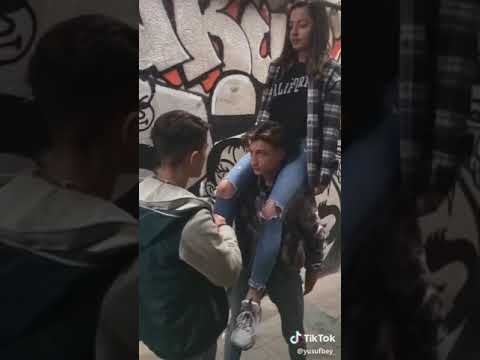 En kıskanç tiktok videoları