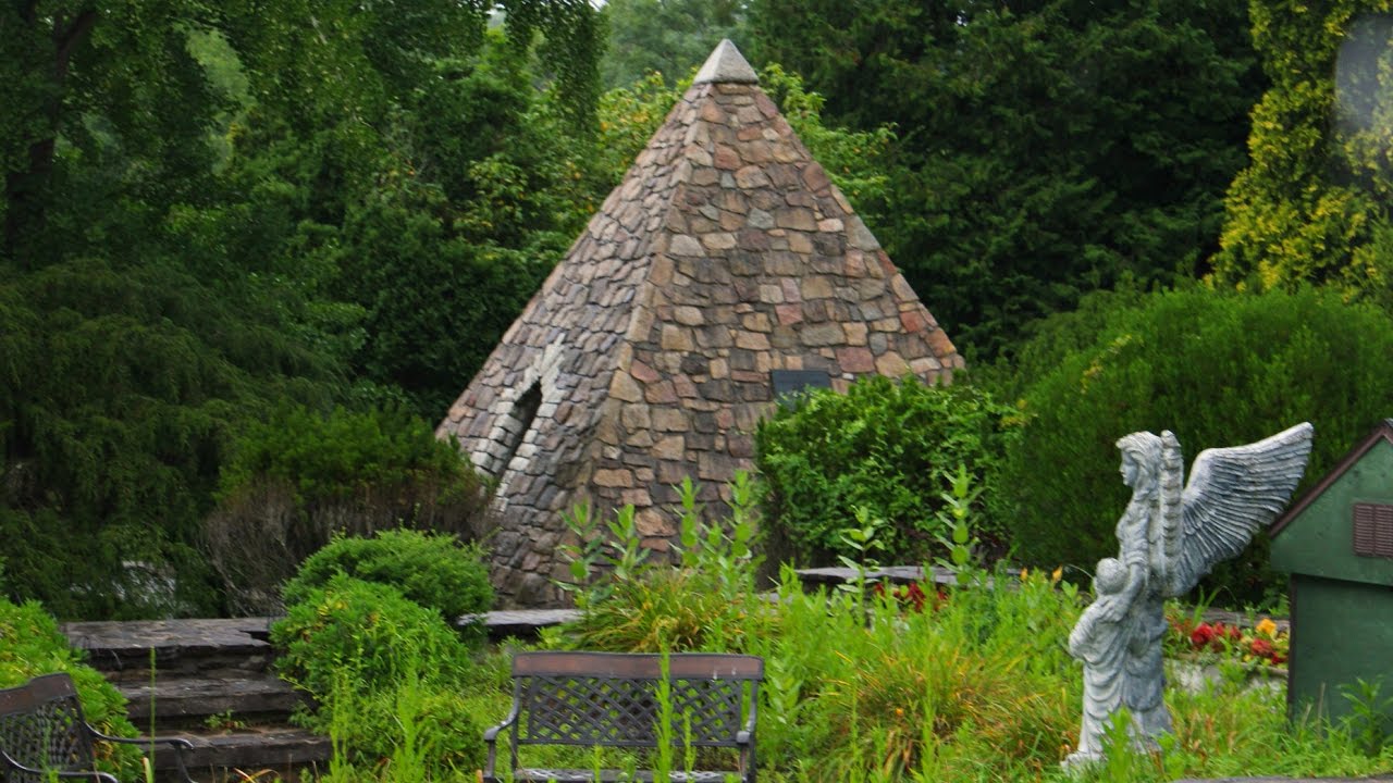 Quakertown Pyramid - Pennsylvania - YouTube
