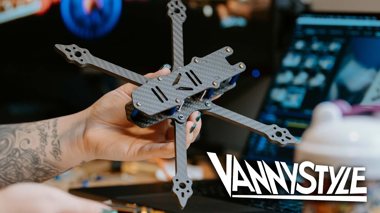The Easiest FPV Frame to Build - VannyStyle 5" - YouTube