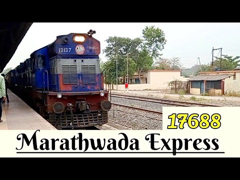 17688 Morning Marathwada Express 🚂 - YouTube