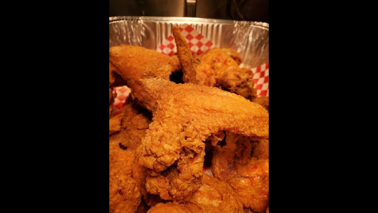 Nikki J's Magic Fried Chicken (AKA Barnyard Pimp) - YouTube