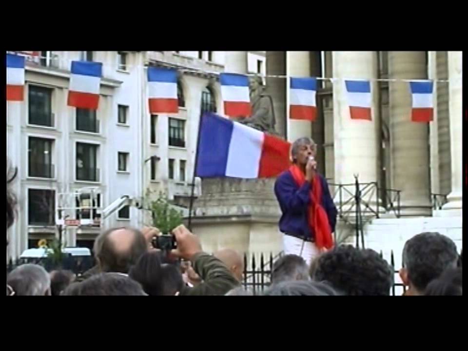 Pierre Cassen et Christine Tasin à l'Apéro Républicain 2010 Paris Place ...