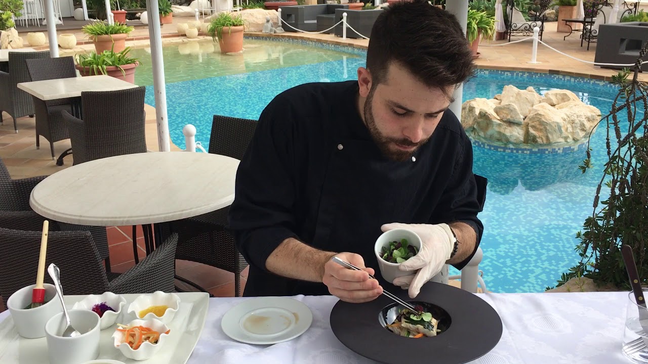 Esturión delicioso preparado por el chef "Adrian Moratal" - Restaurante ...