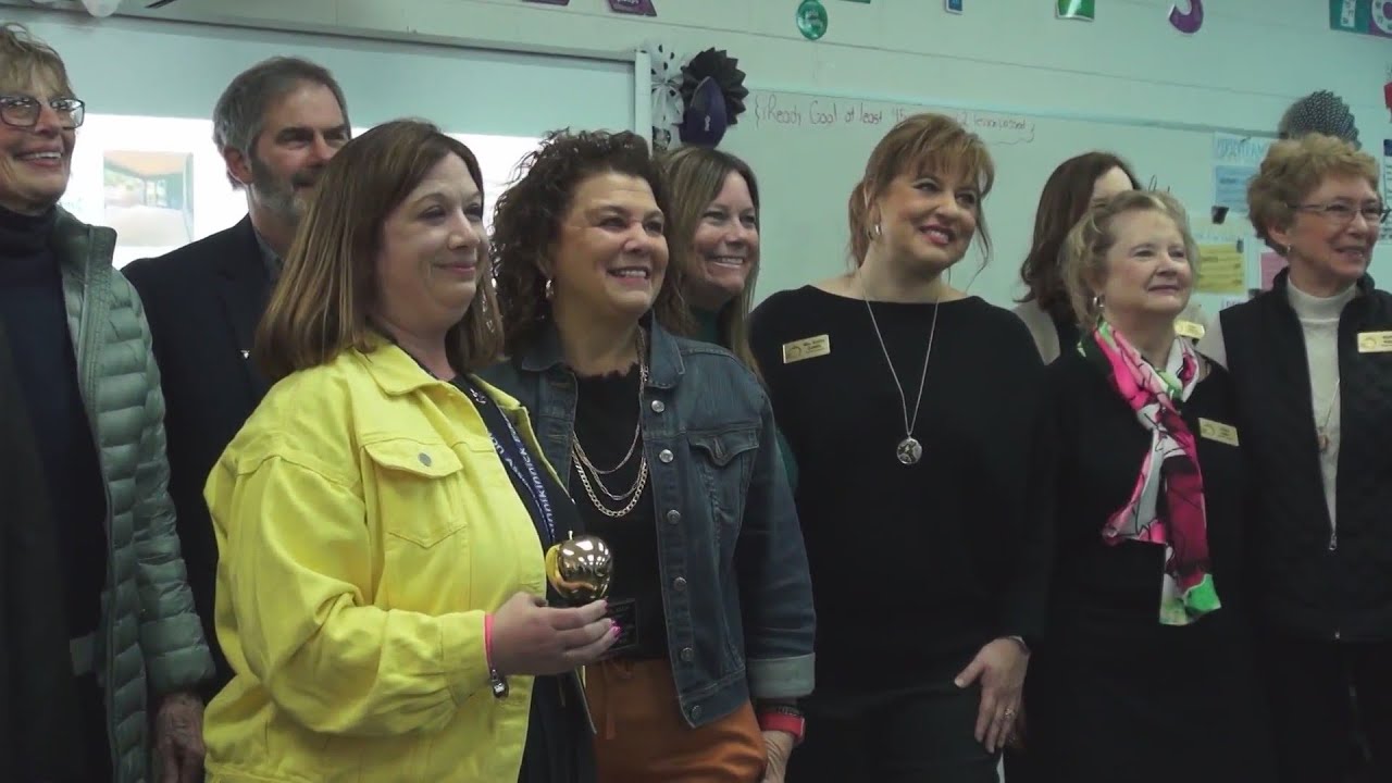 Golden Apple Award winner Krystal Ellis - YouTube