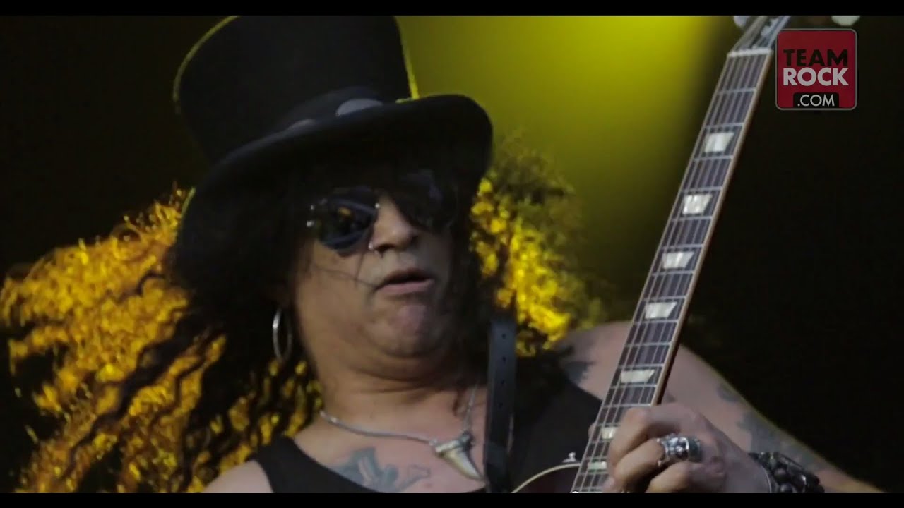 Slash - Making Horror Movies | Soundwave 2015 | Classic Rock Magazine ...