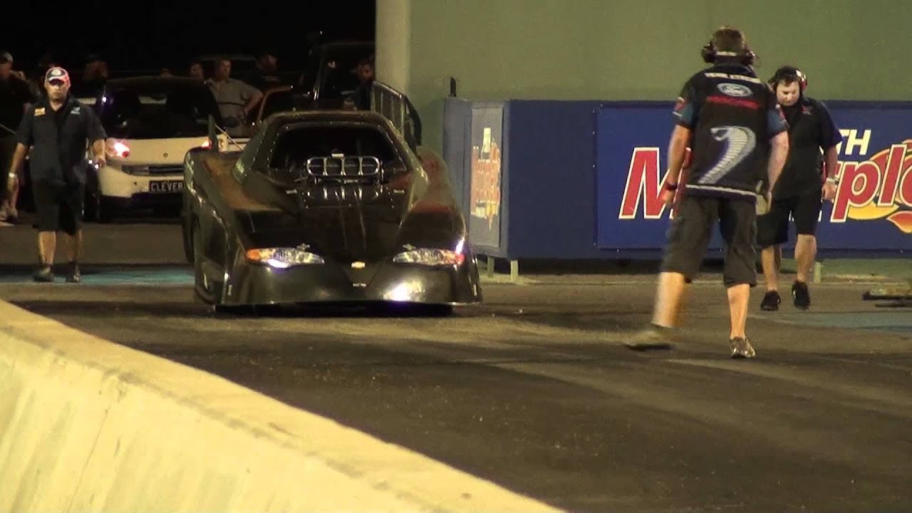 Craig Glassby - Nitro Funny Cars 2012 - YouTube