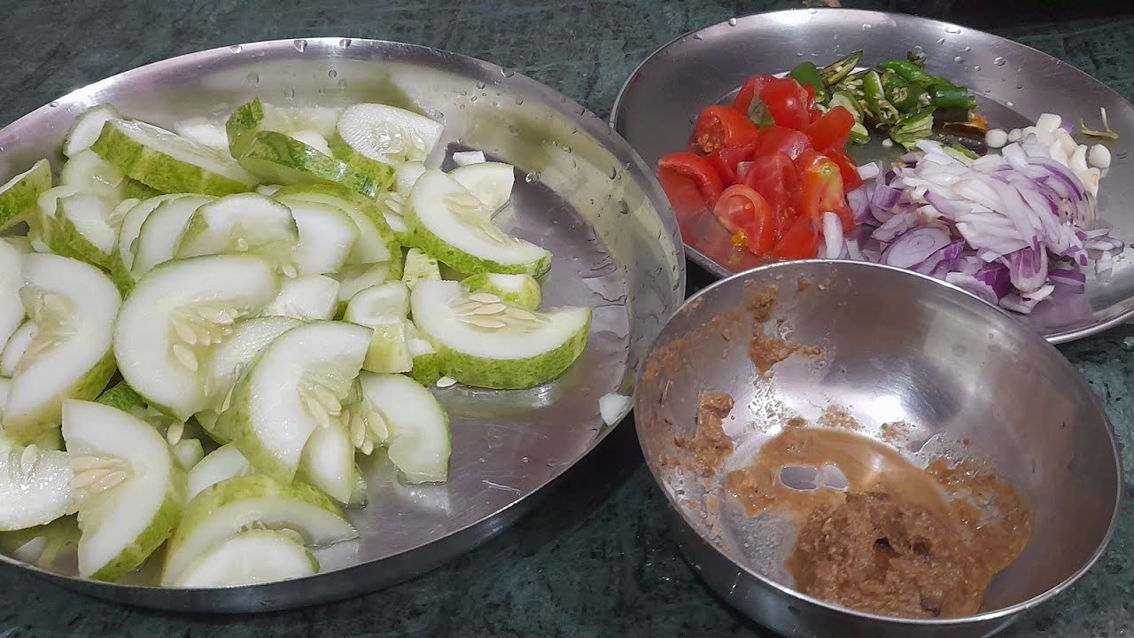 kheera ka bahut hi testy sabji heladi new recpy - YouTube