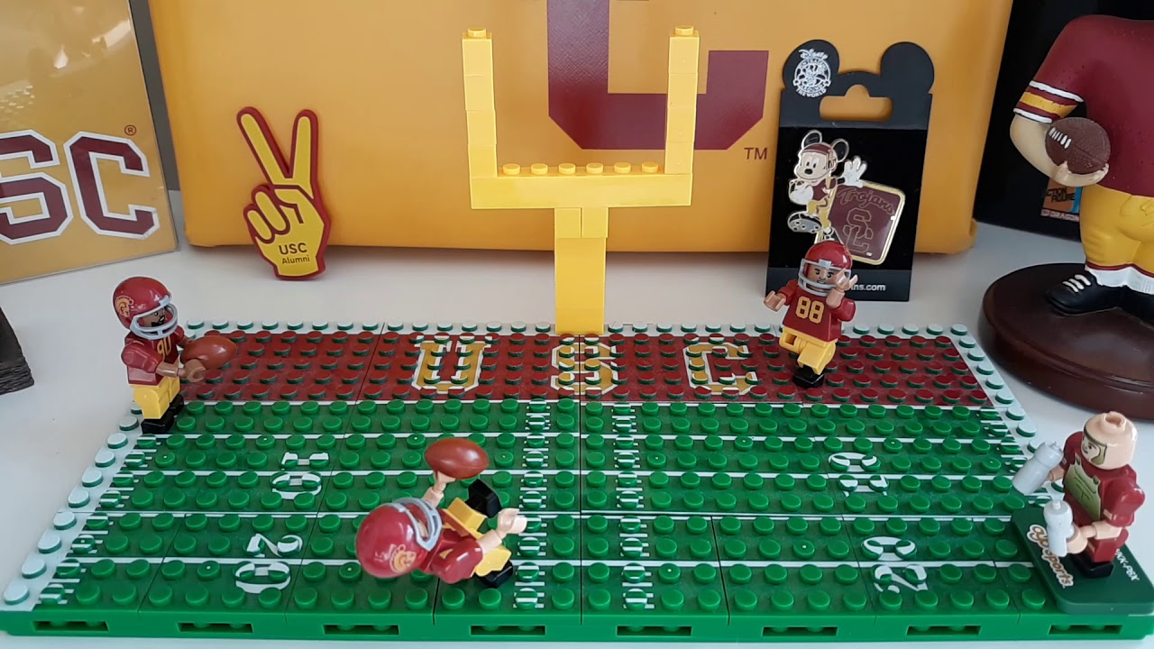 USC Trojans Fight On! Oyo, Lego, figures, Tommy Trojan - YouTube