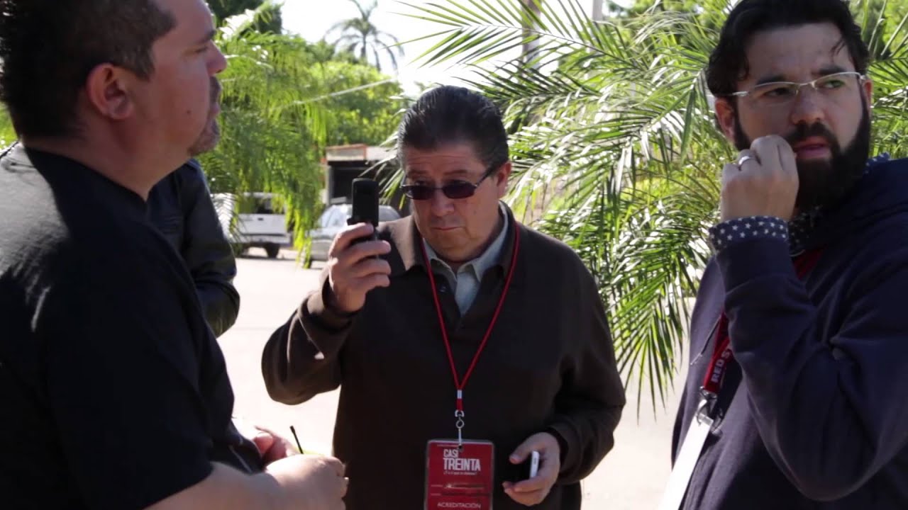 Making of #CasiTreinta con Victor Albarran - YouTube