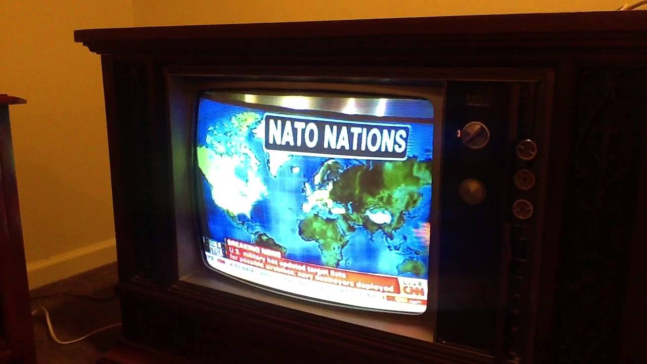 73 zenith chromacolor vintage tv - YouTube