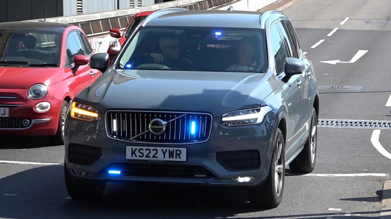 Metropolitan Police, Unmarked Volvo XC90 demonstrator vehicle ...