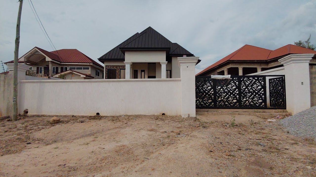 I found one of the best 4Bedroom+1Bed BQ inside Kumasi-Santasi GHC2.2M ...