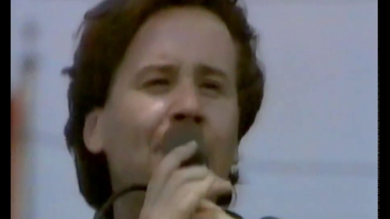 Simple Minds • Promised You A Miracle • Live Aid [50fps] - YouTube