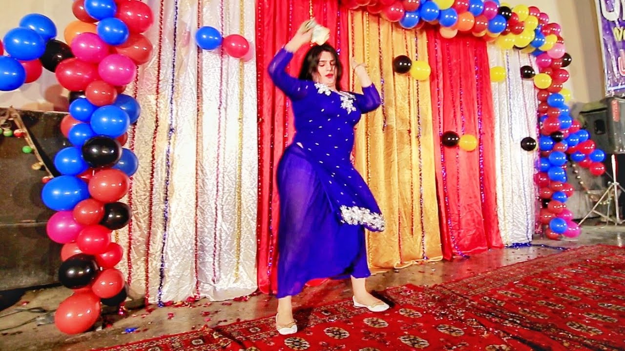 Meena Khan Lovely New Beautiful Dance - YouTube