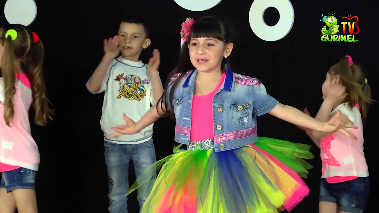 Patricia Marcuta - Ciunga Ceanga (StarMix) - YouTube