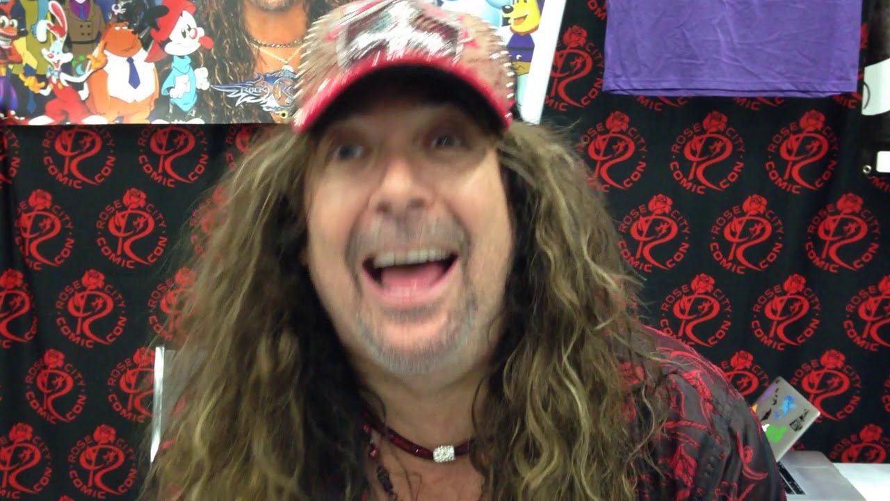 Jess Harnell's Characters at Rose City Comic Con - YouTube
