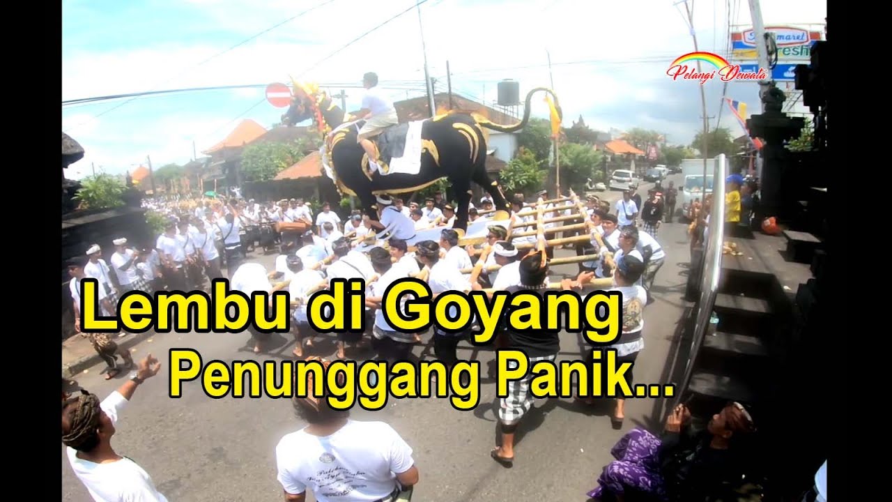 Pelebon Ida Ayu Raka, Br Beraban - YouTube