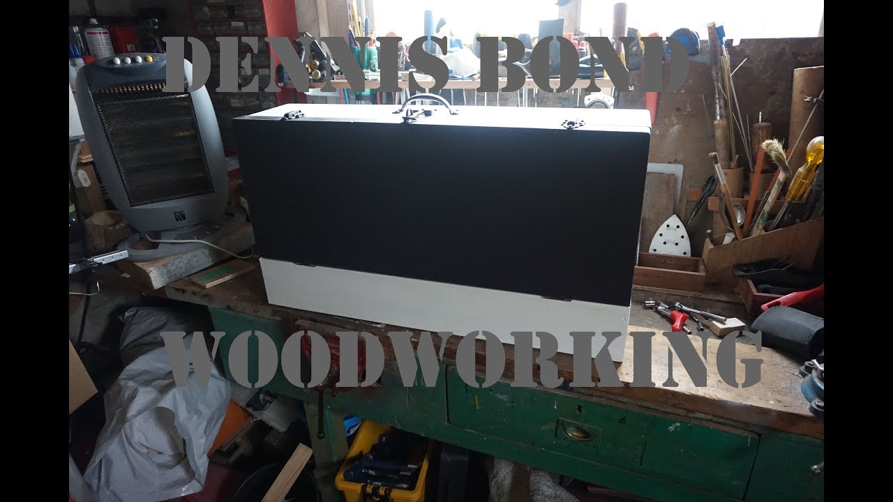 Restoring Old Tool Box - YouTube