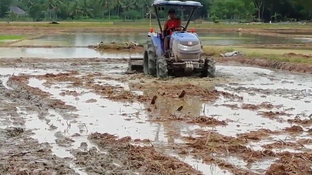 #iseki #John deere #yanmar #traktor #traktor sawah 4x4 #traktor besar # ...
