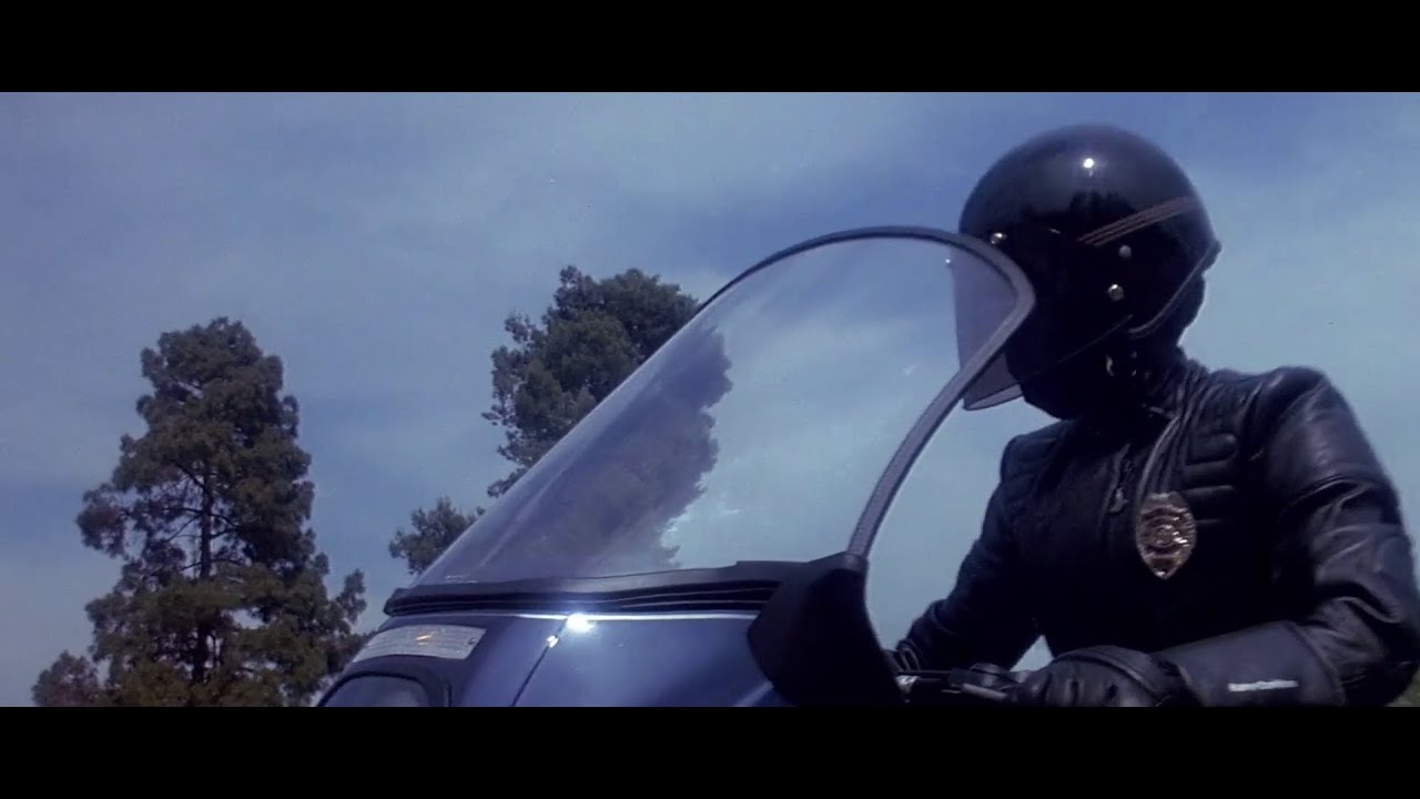 Masked female cop in black leather VS 3 bad guys - YouTube