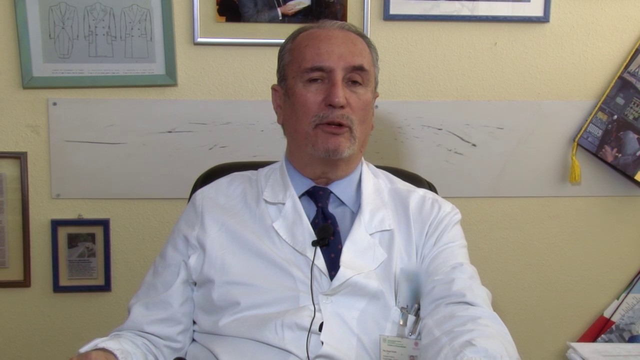 Intervista al professor Claudio Borghi - YouTube