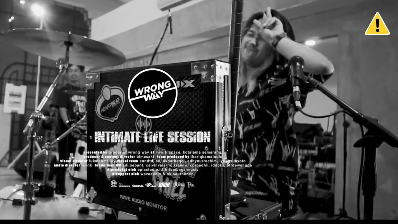 WRONG WAY - Kembali (Live Session) - YouTube