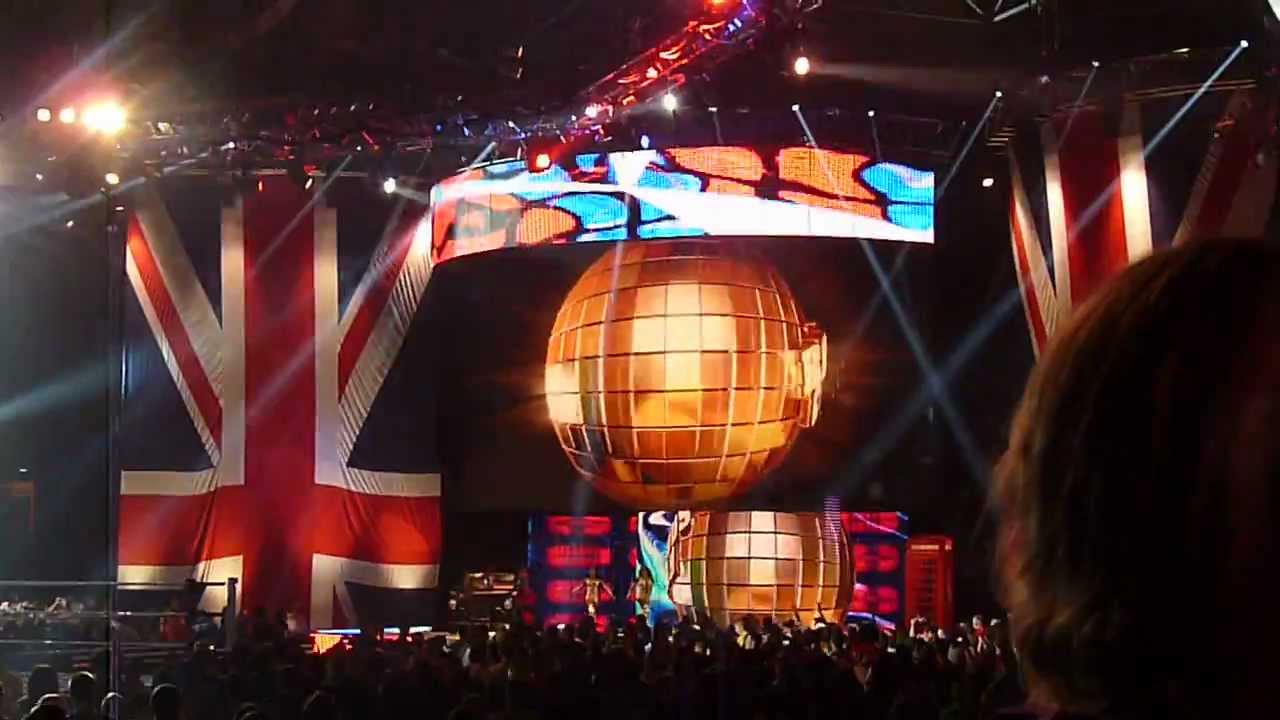 WWE HD The Funkasaurus Brodus Clay Entrance LIVE RAW TV Taping ...
