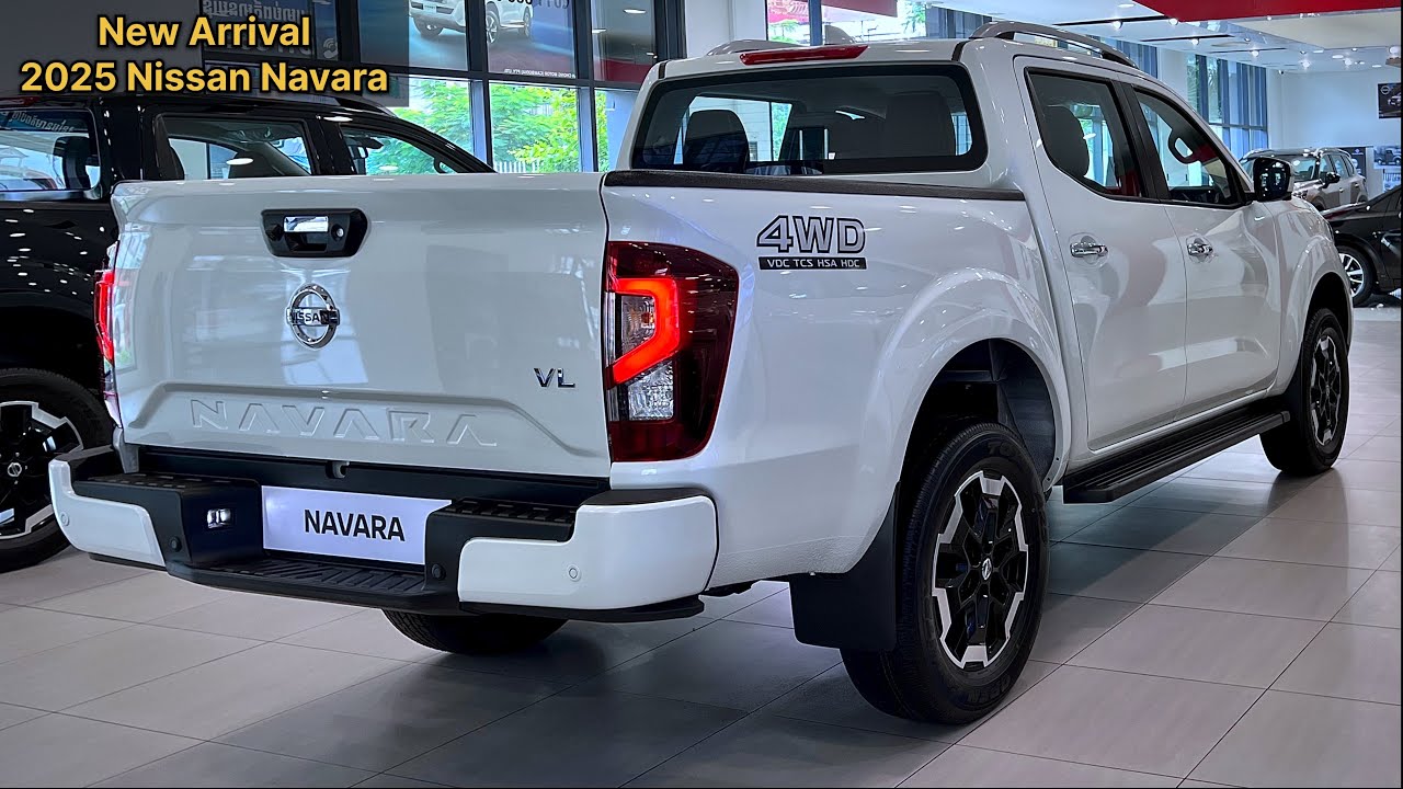 Nissan Navara VL (2025) | Comfortable Pickup Truck - YouTube