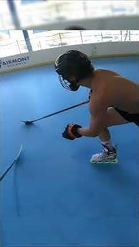 Roller 1v1v1v1 - YouTube