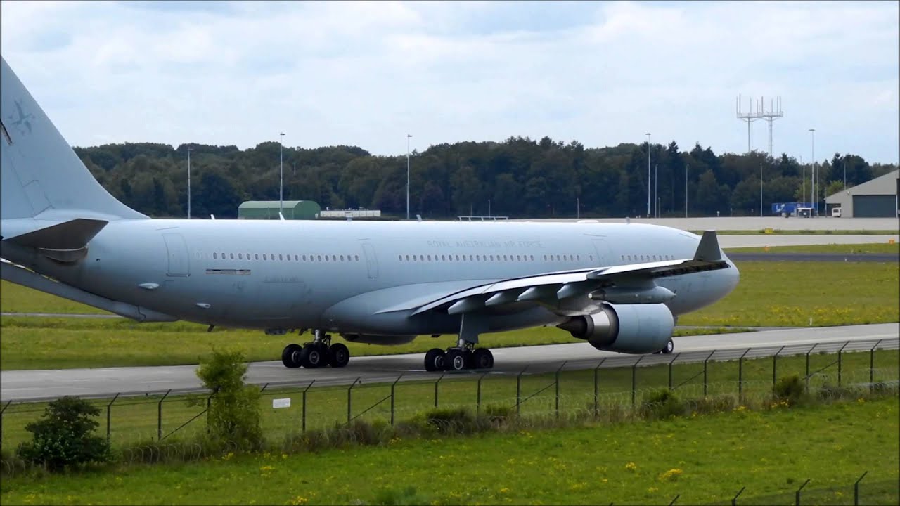 KC-30A RAAF Airbus A330 MRTT leaving Airport Eindhoven, to go back home ...