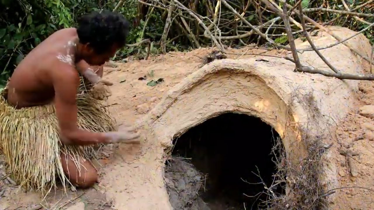 Bushman Build Strange Underground House Full HD 7 M G A - YouTube