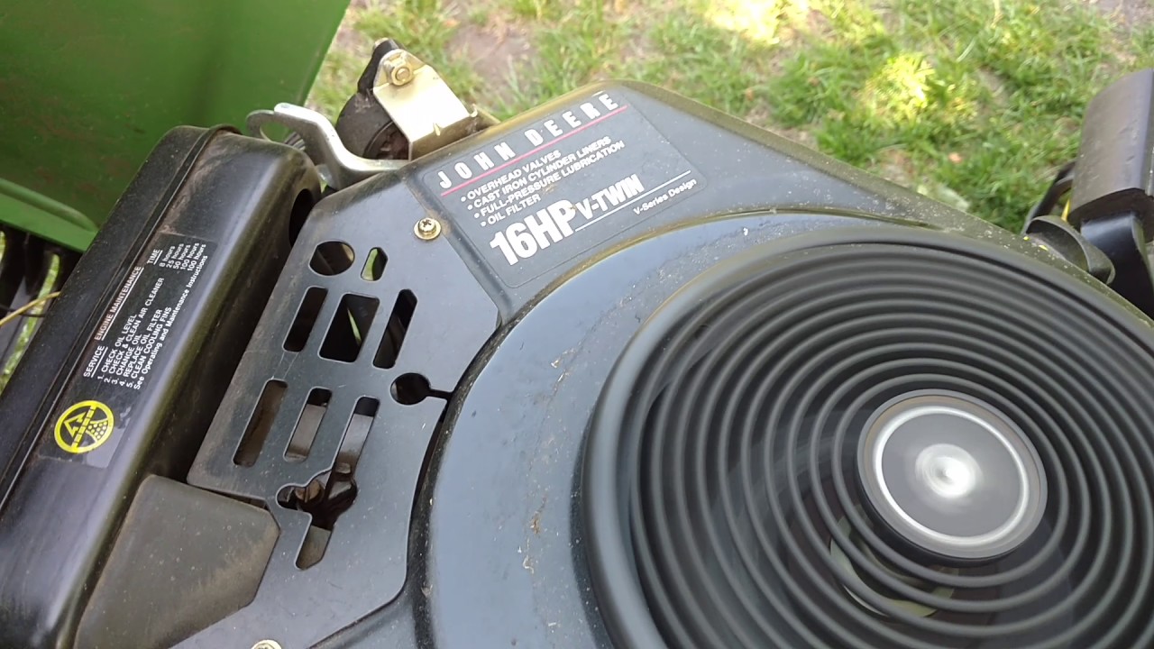 John Deere LT166 lawn tractor - YouTube