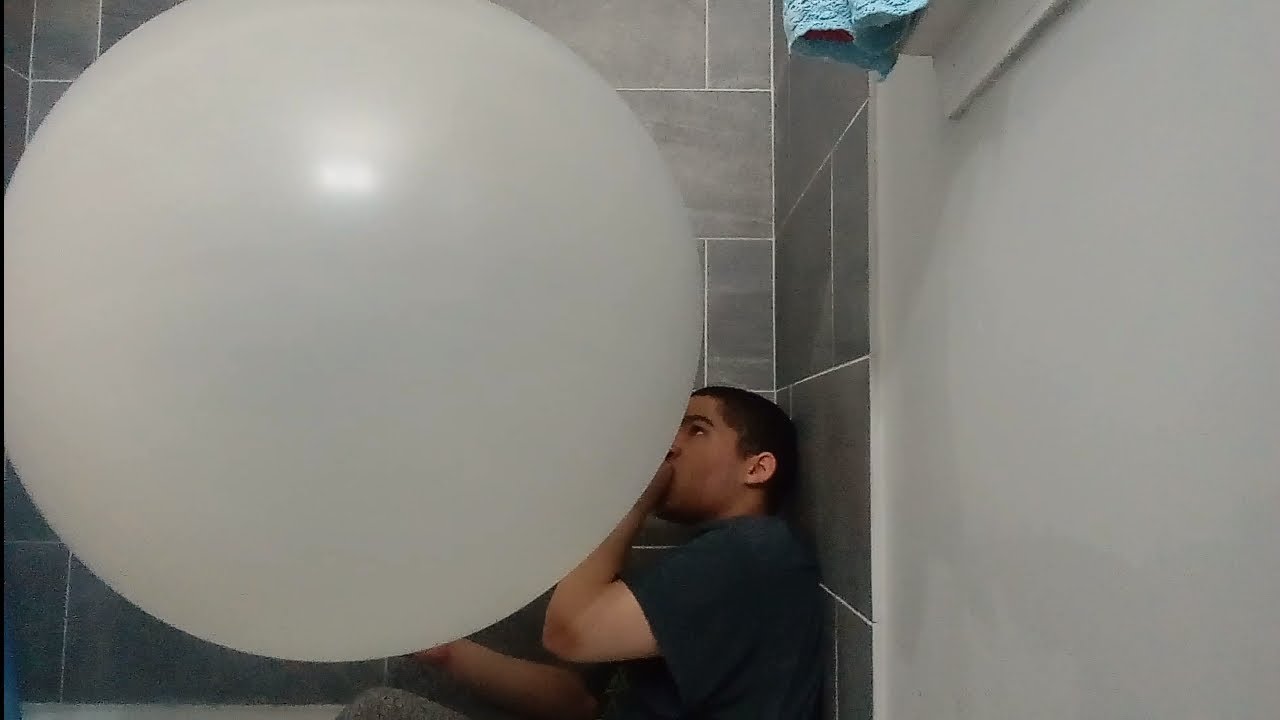 72 inch weather balloon - YouTube