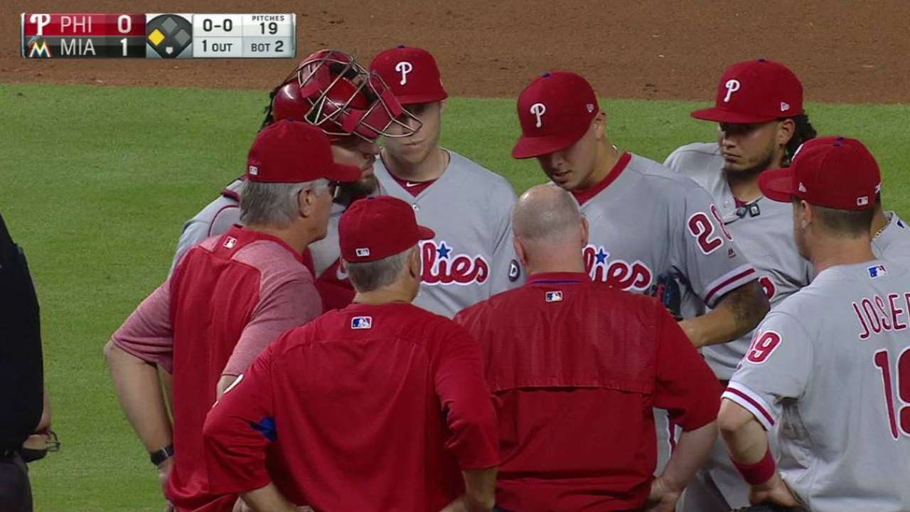 PHI@MIA: Velasquez leaves in the 2nd with injury - YouTube