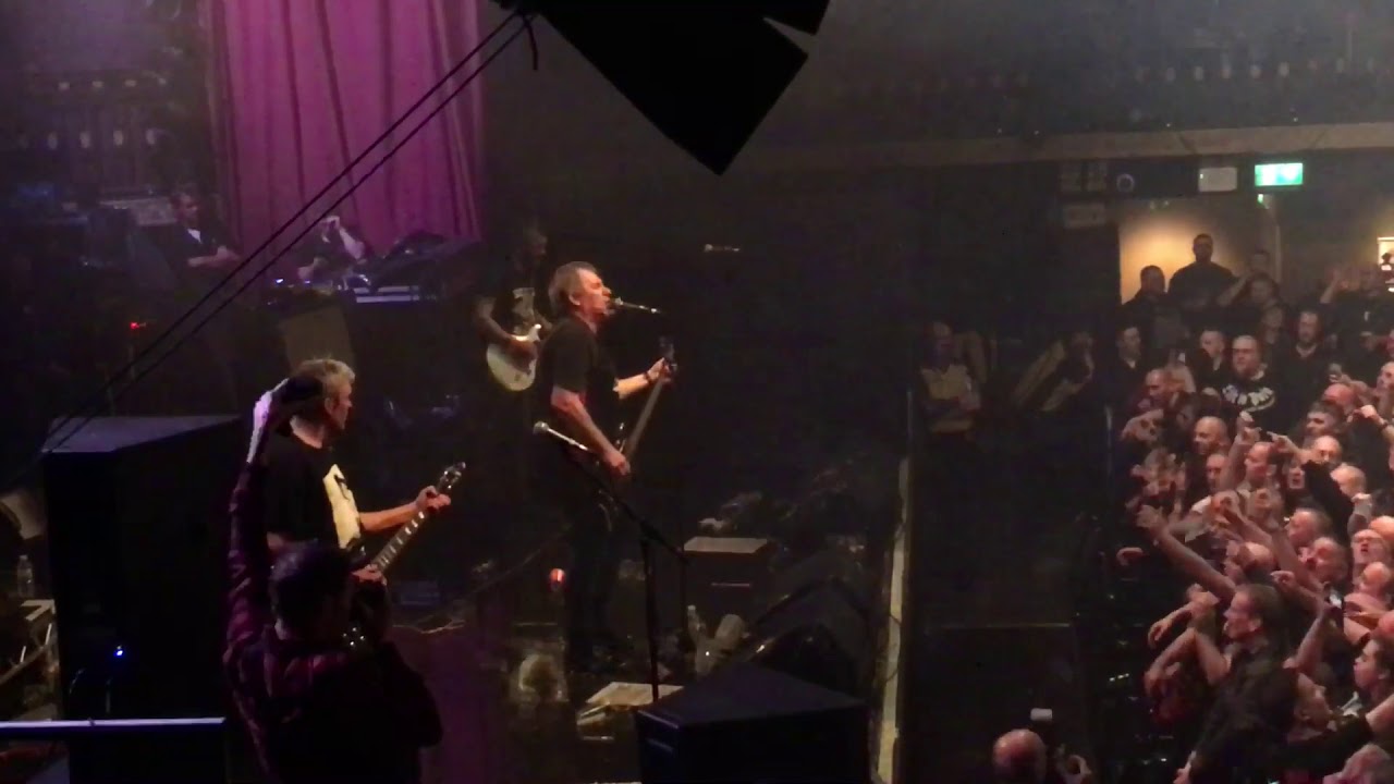 The Macc Lads - Fluffy Pup - O2 Ritz, Manchester - Saturday 22nd ...