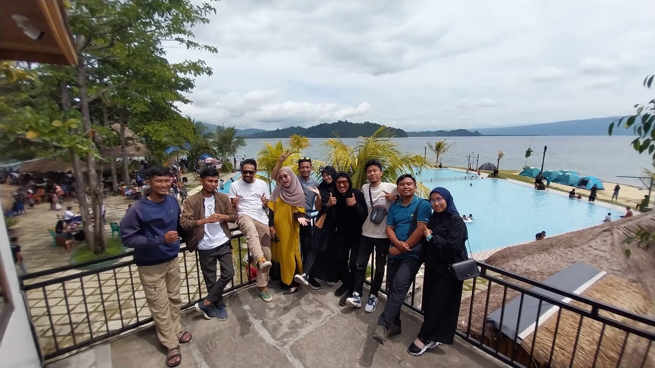 VLOG Singkat di TORAU RESORT - YouTube