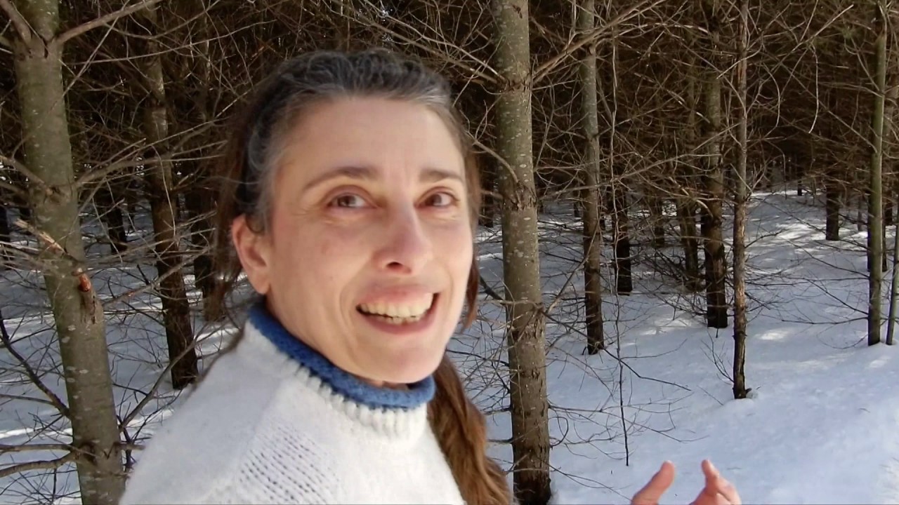 Mary Beth & Xris Hunting for Snow Angels - YouTube