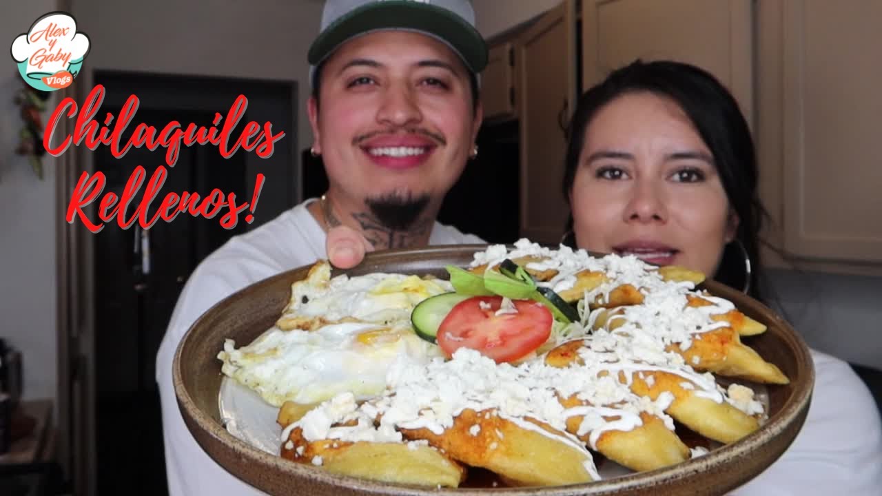 CHILAQUILES RELLENOS de CHICHARRON ! RECETA - YouTube