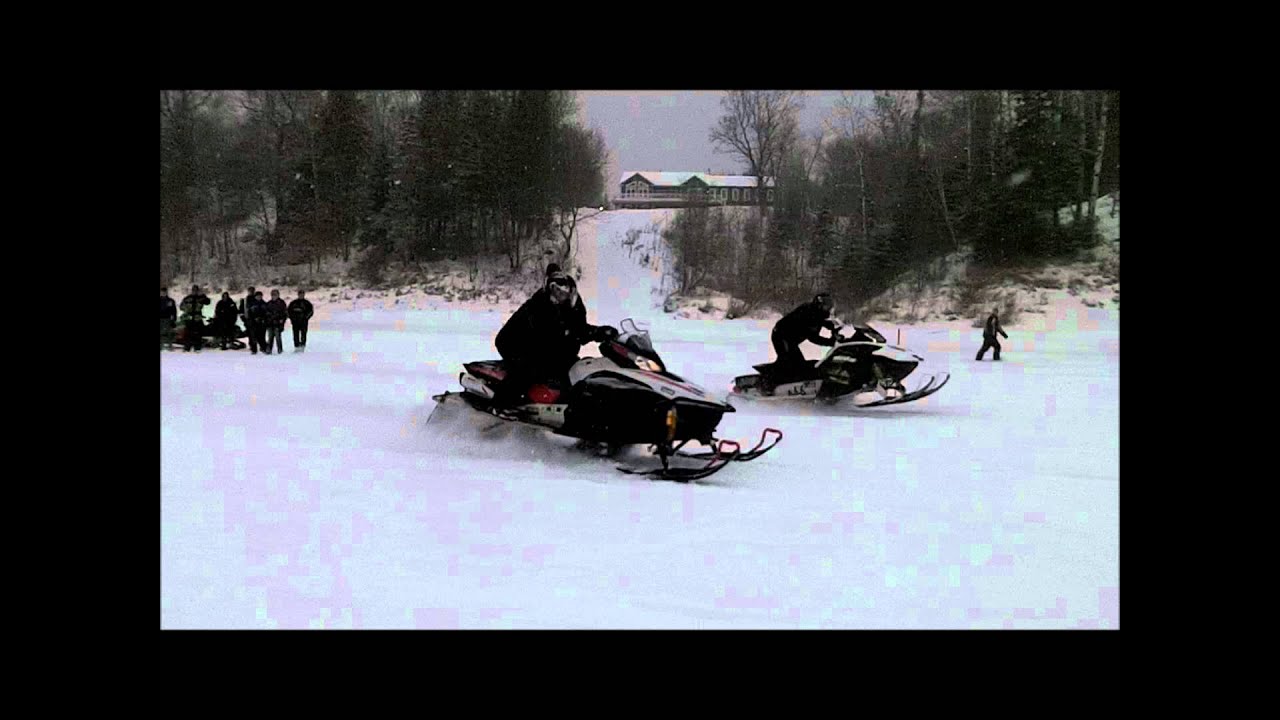 Crazy Sled Drags Snowmobile 1/8 mile (HD) - YouTube