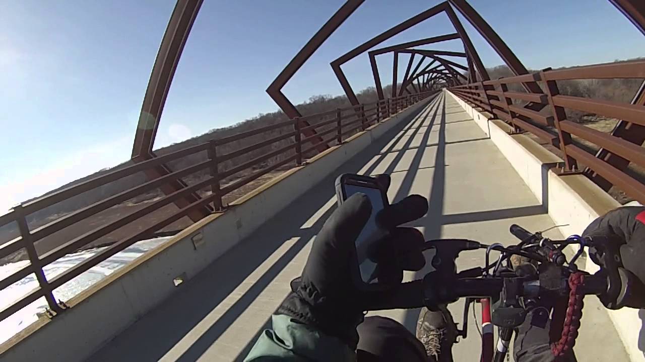 Rans Rocket Recumbent Bike on Madrid trail high trestle bridge - YouTube