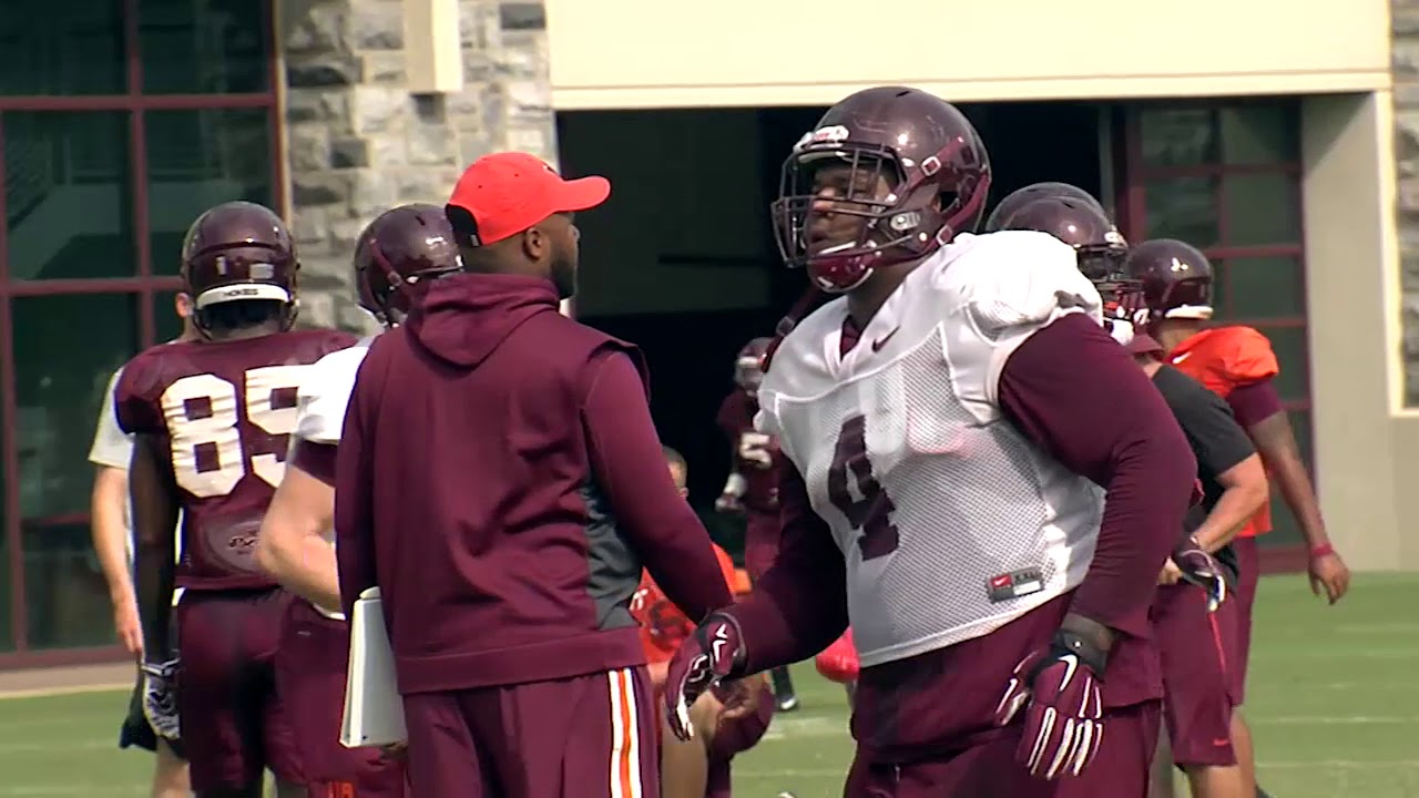 Mic'd Up - Tim Settle - YouTube