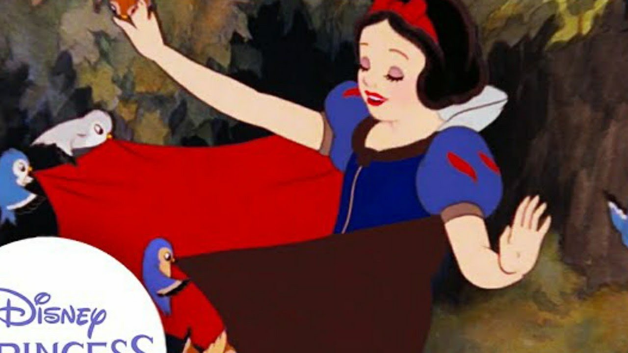 Snow White 1937 with a smile and a song - YouTube