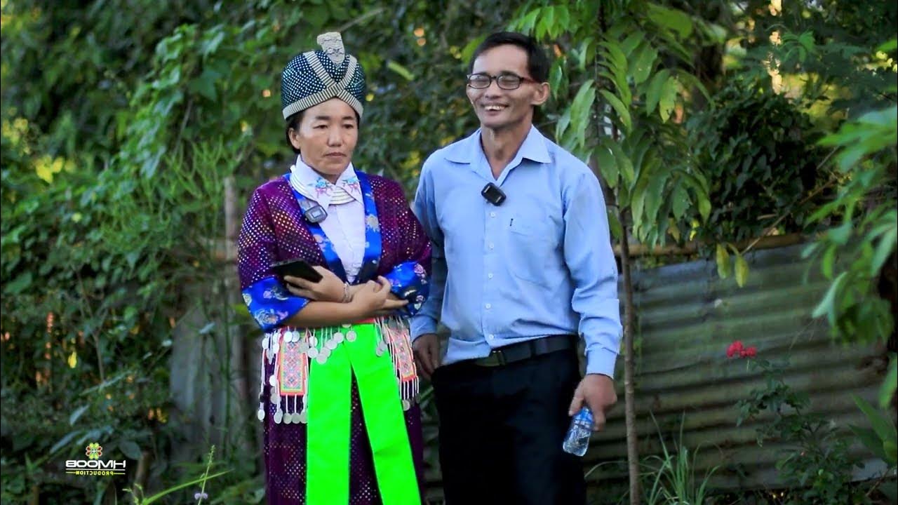 Kwv txhiaj laus li peb tsam caij tsheb tiv tau cav tsis txawj tsav by Lis Yaj thiab Nkauj Lig ...