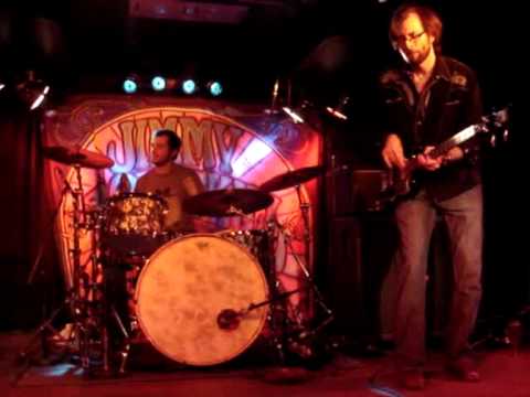 Wayne Deadder & Dan Neill - Jimmy Bowskill 21.11.09 - Berlin - YouTube